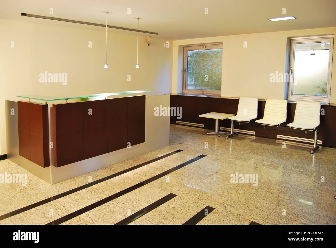 Luxury hospital waiting room hi-res stock photography and images - Alamy