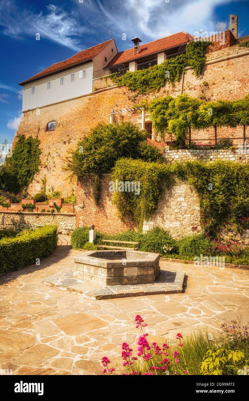 Schlossberg graz hi-res stock photography and images - Alamy