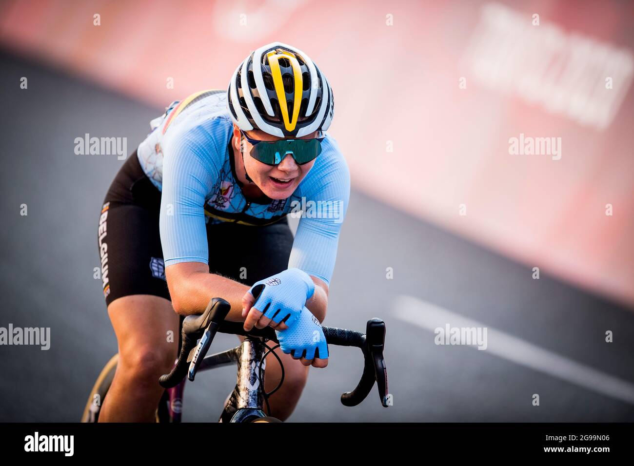 Belgian cyclist Lotte Kopecky pictured as she crosses the finish line ...