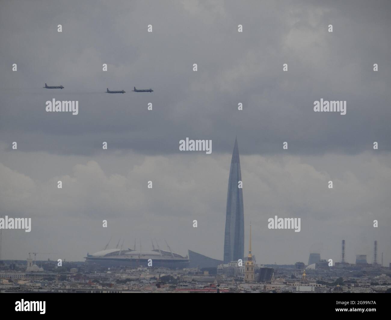 Fighter jets pass over the city of St Petersburg, as the Russians ...