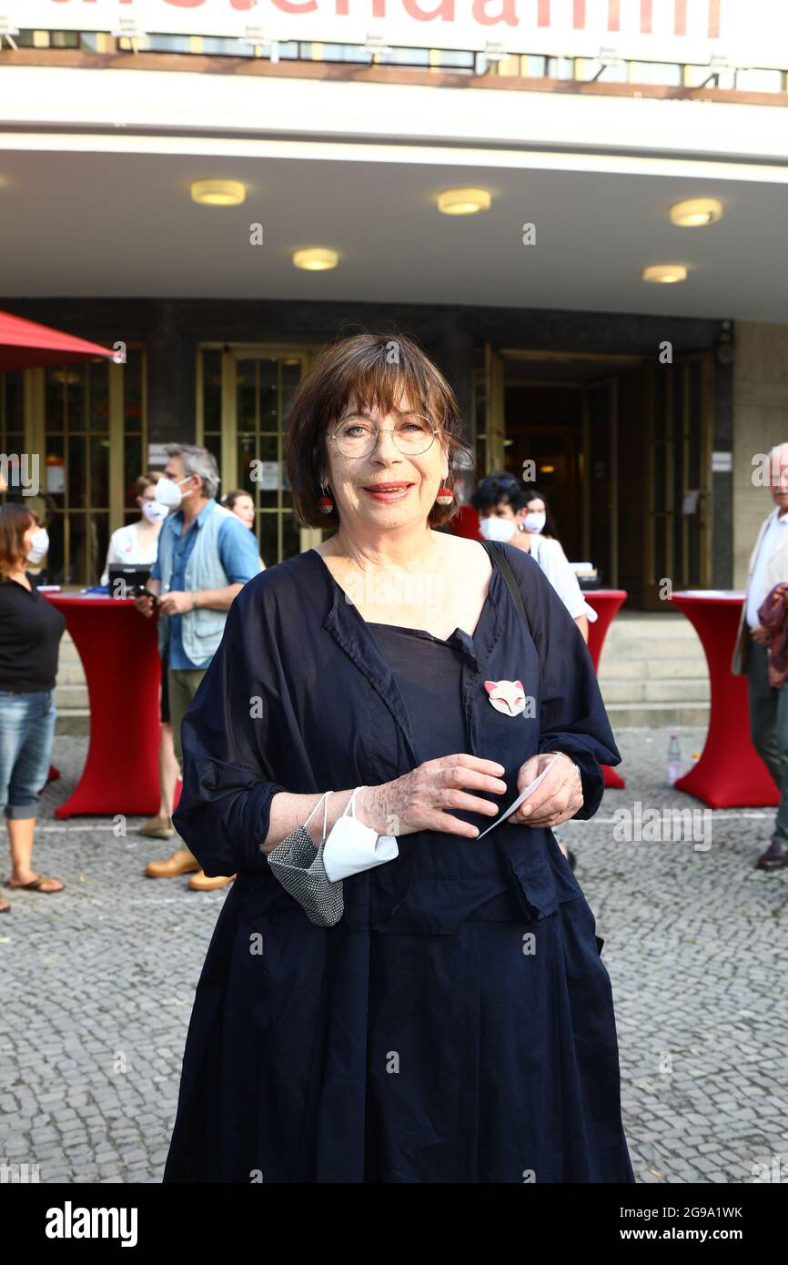 Monika hansen hi-res stock photography and images - Alamy