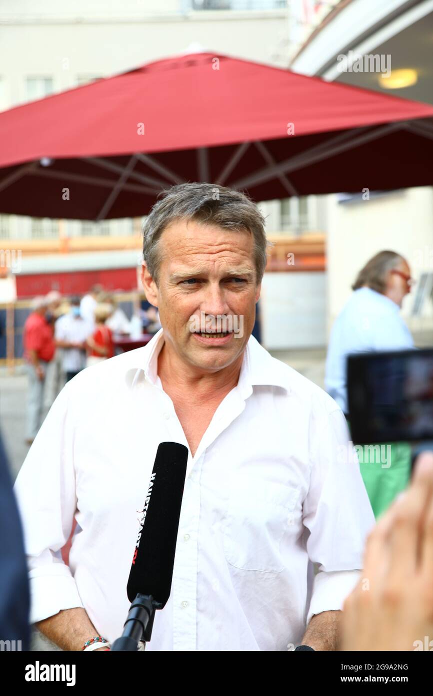 Pierre Besson bei der Premiere des Theaterstücks 'Mord im Orientexpress ...