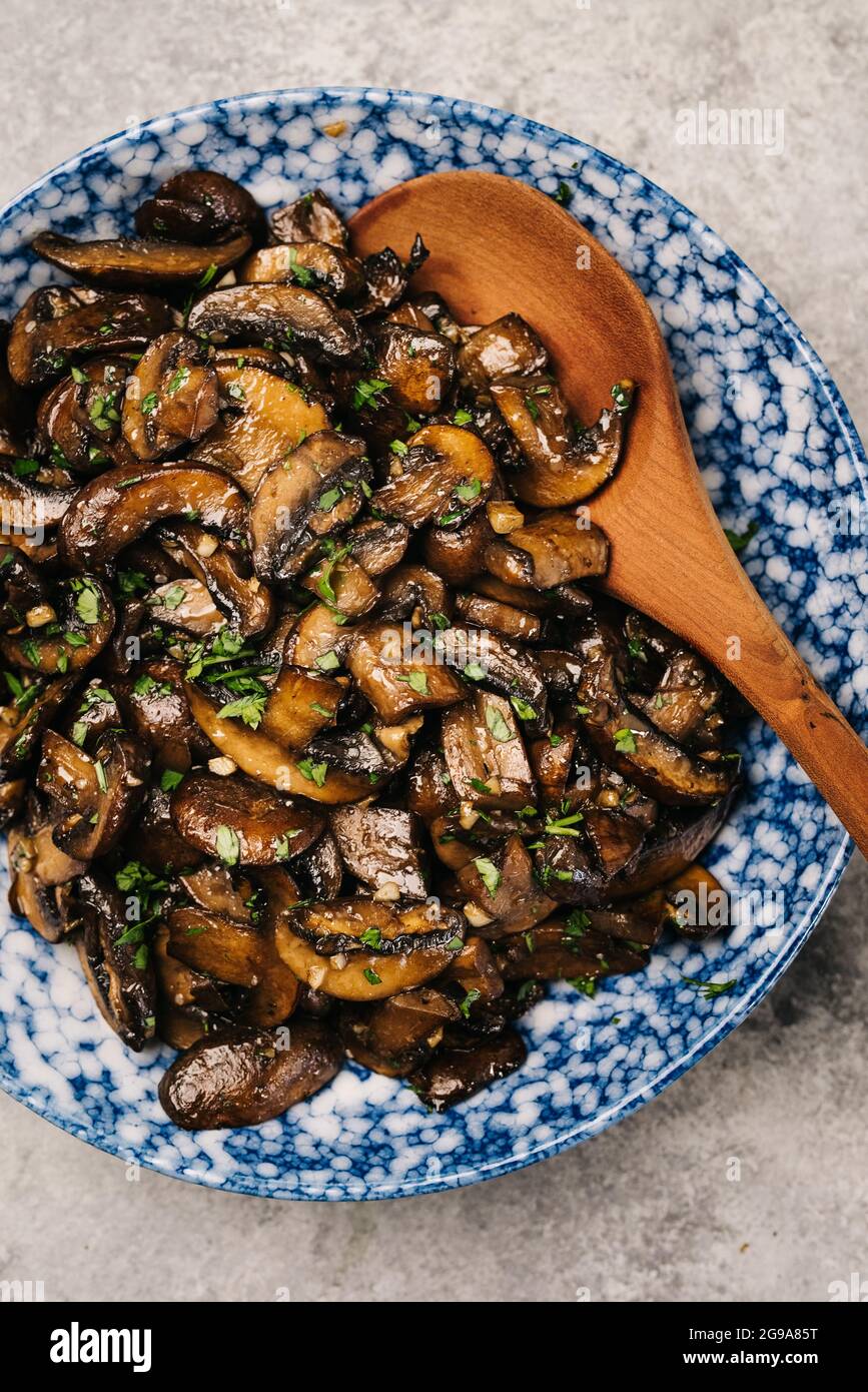 Dish sliced sauteed mushrooms hi-res stock photography and images - Alamy