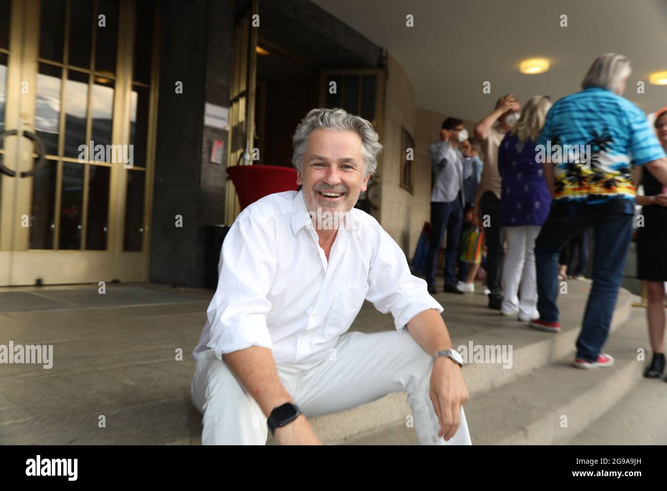 Timothy peach premiere hi-res stock photography and images - Alamy