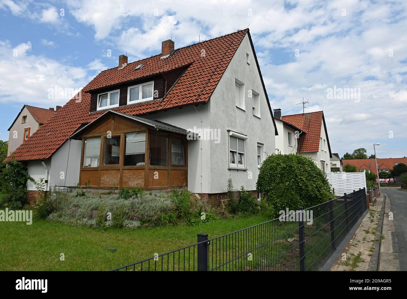 Post war house hi-res stock photography and images - Alamy
