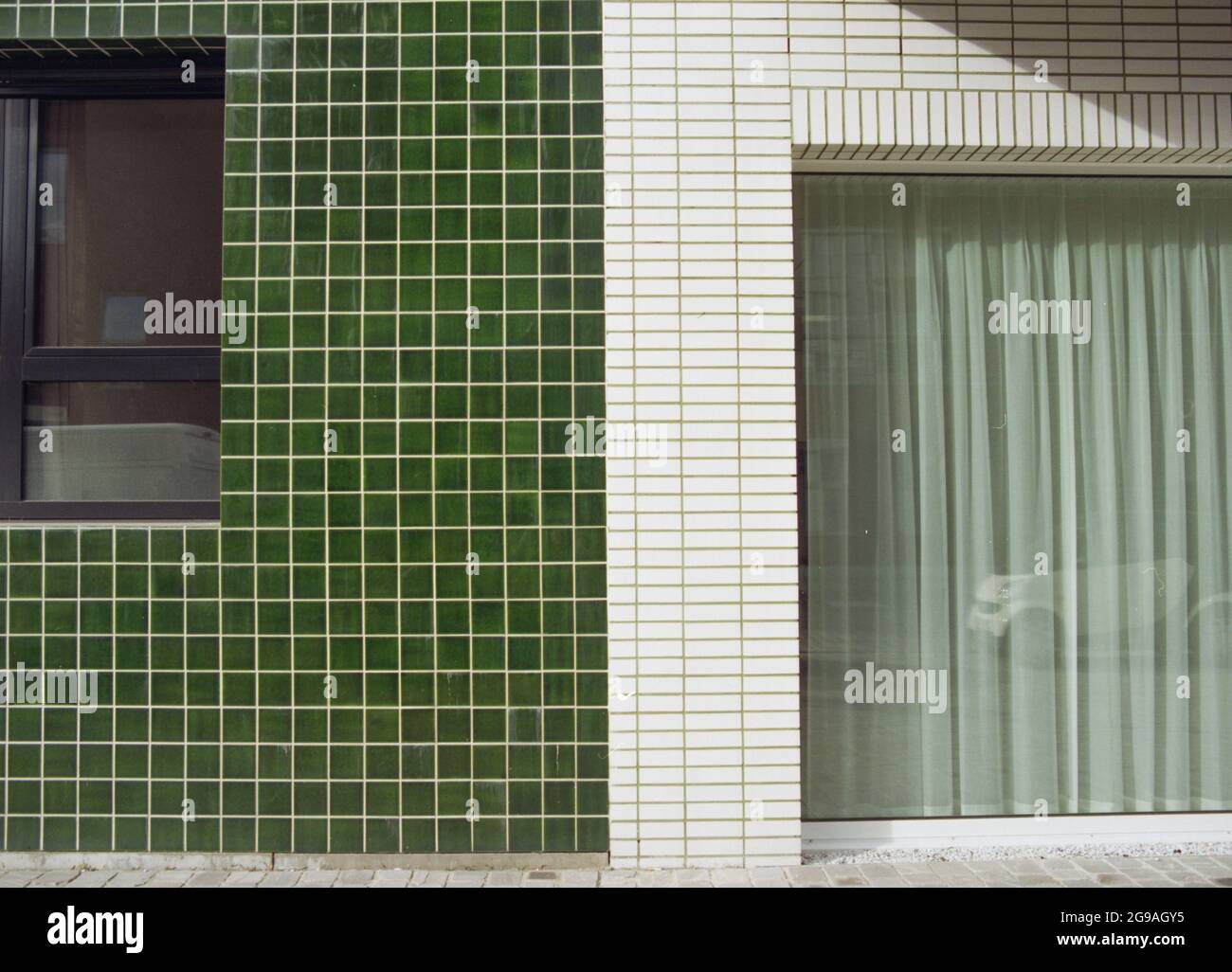 Checkered windows hi-res stock photography and images - Alamy