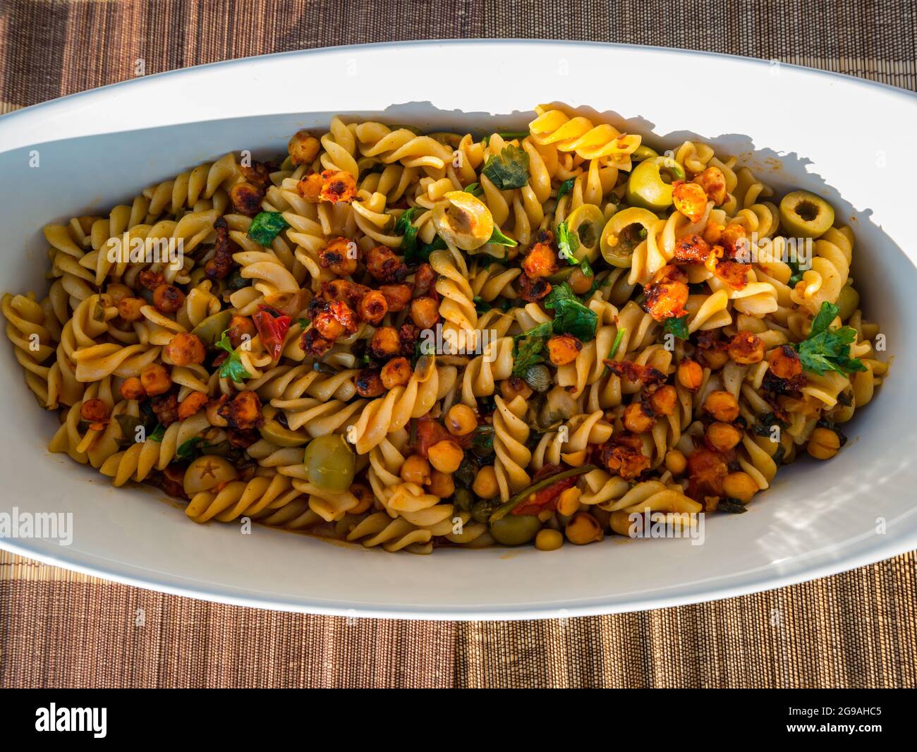 Pulse dish hi-res stock photography and images - Alamy