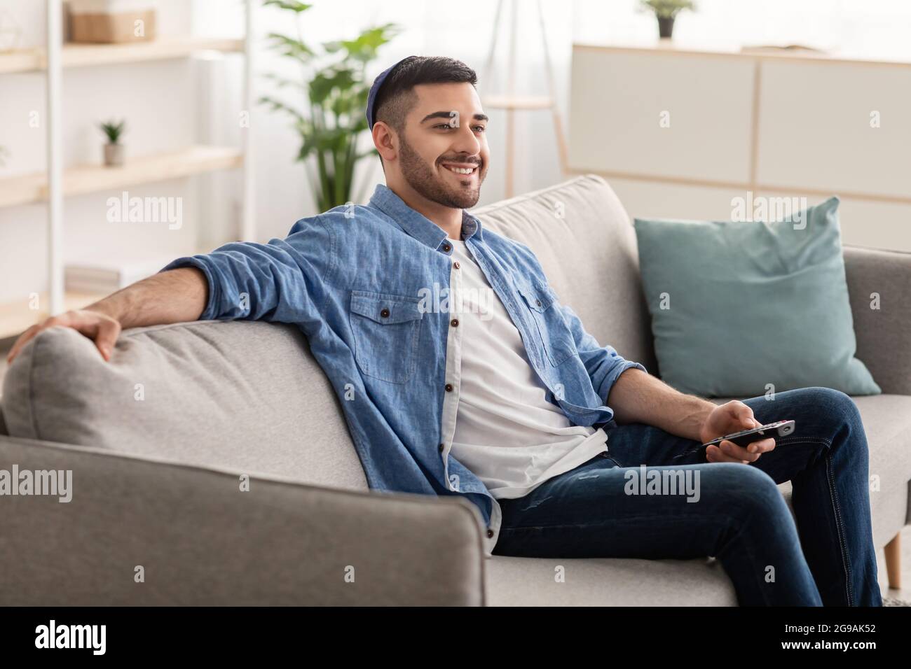 Modern jewish man hi-res stock photography and images - Alamy