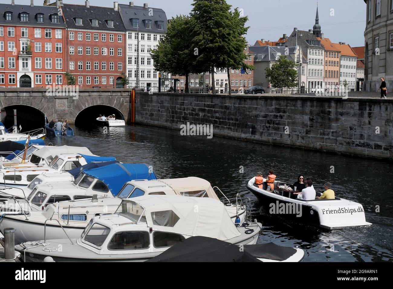 Copenhagen, Denmark., 25 July 2021, People enjoy sailingin canal ...