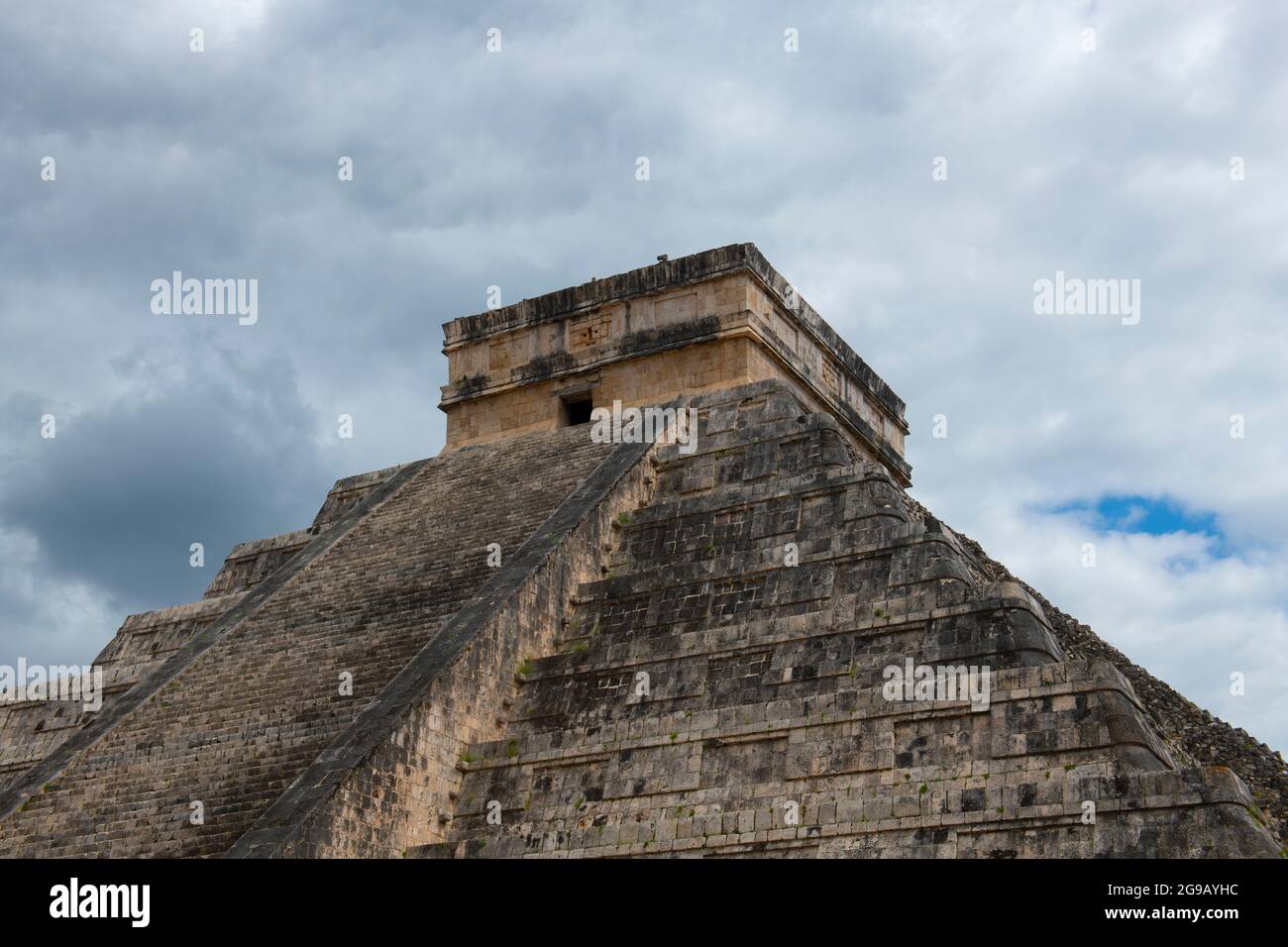 Temple of Kukulcan El Castillo at the center of Chichen Itza archaeological site in Yucatan ...