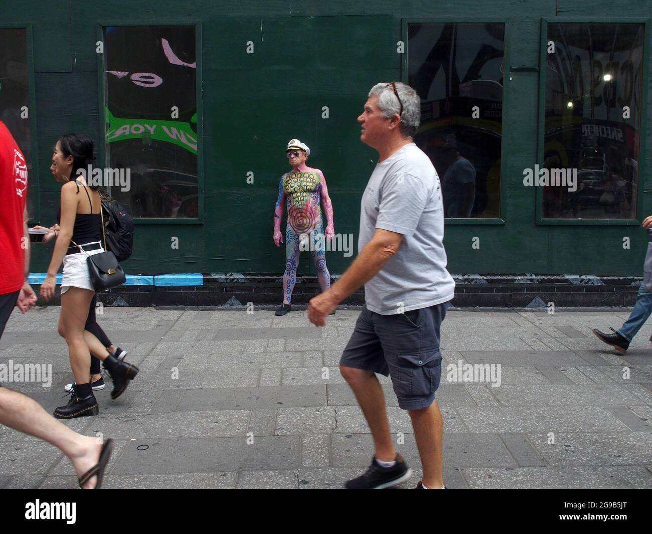 New york body paint 2021 hi-res stock photography and images - Alamy