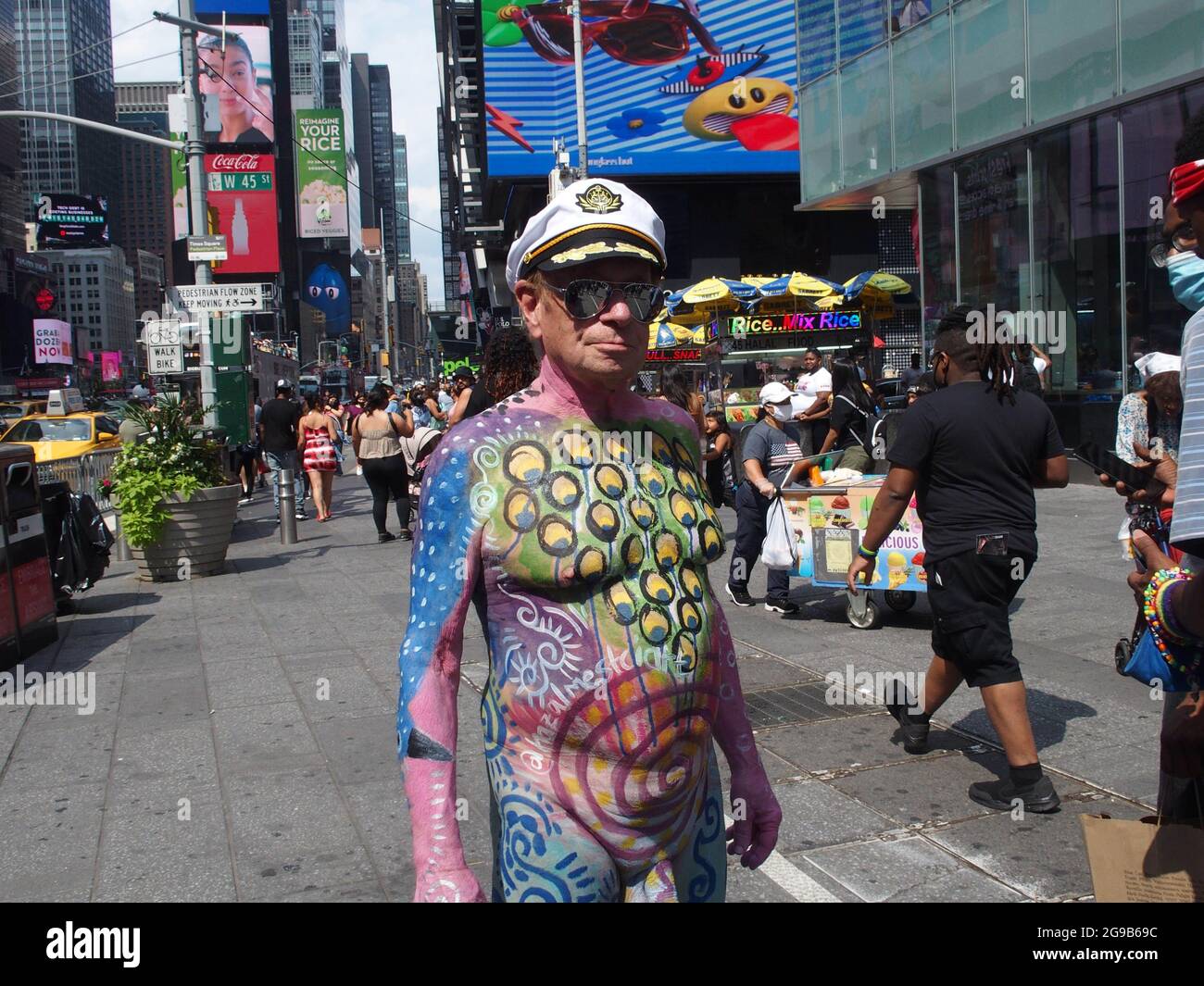 New york body paint 2021 hi-res stock photography and images - Alamy