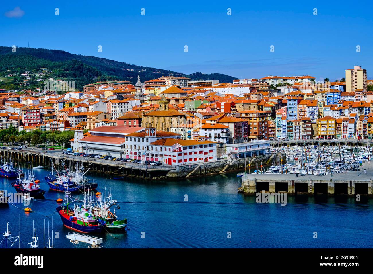 Bermeo port hi-res stock photography and images - Alamy