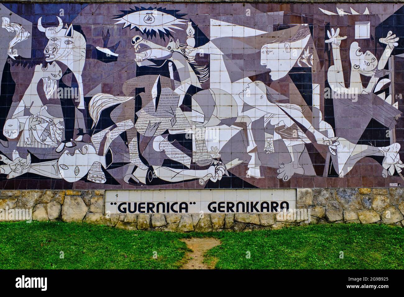 Picasso's hi-res stock photography and images - Alamy