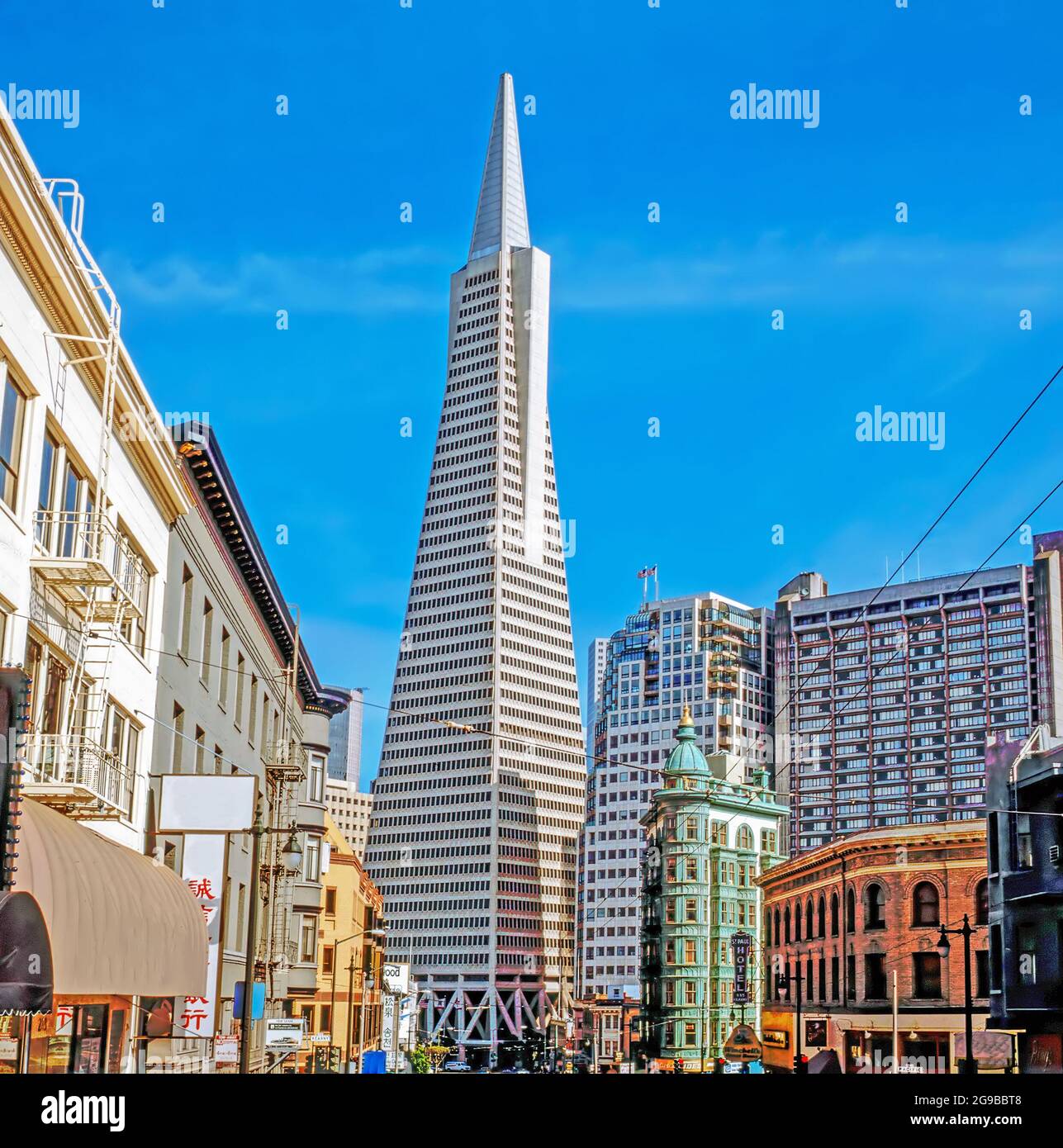 Columbia tower hi-res stock photography and images - Alamy