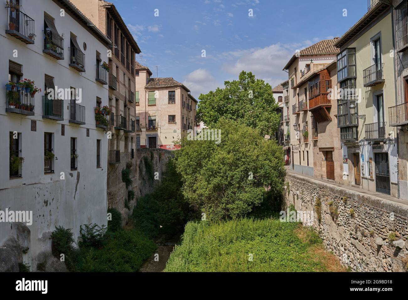 Cultura popular tradicional hi-res stock photography and images - Alamy