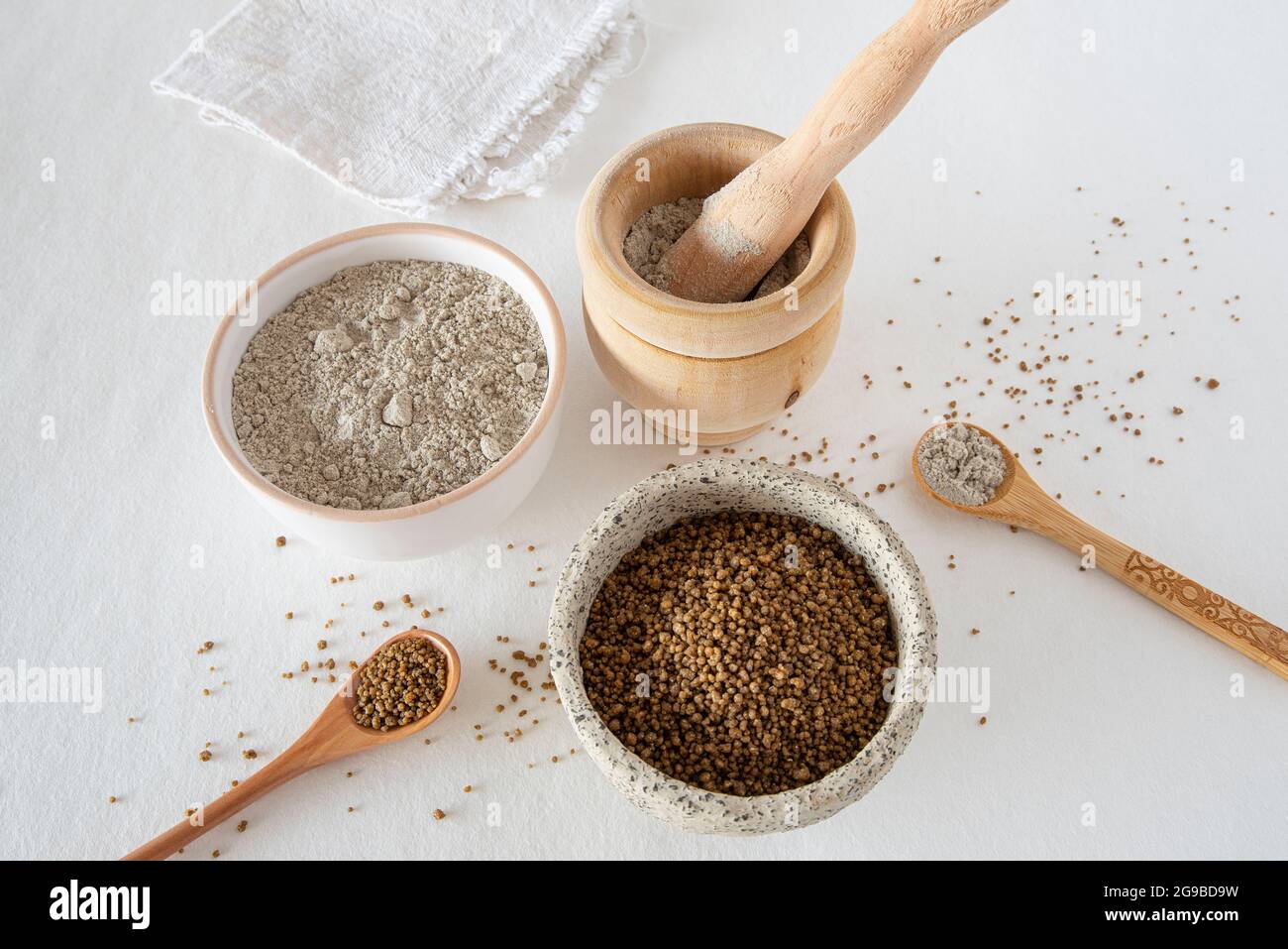 Close-up of semolina and millet flour Stock Photo - Alamy