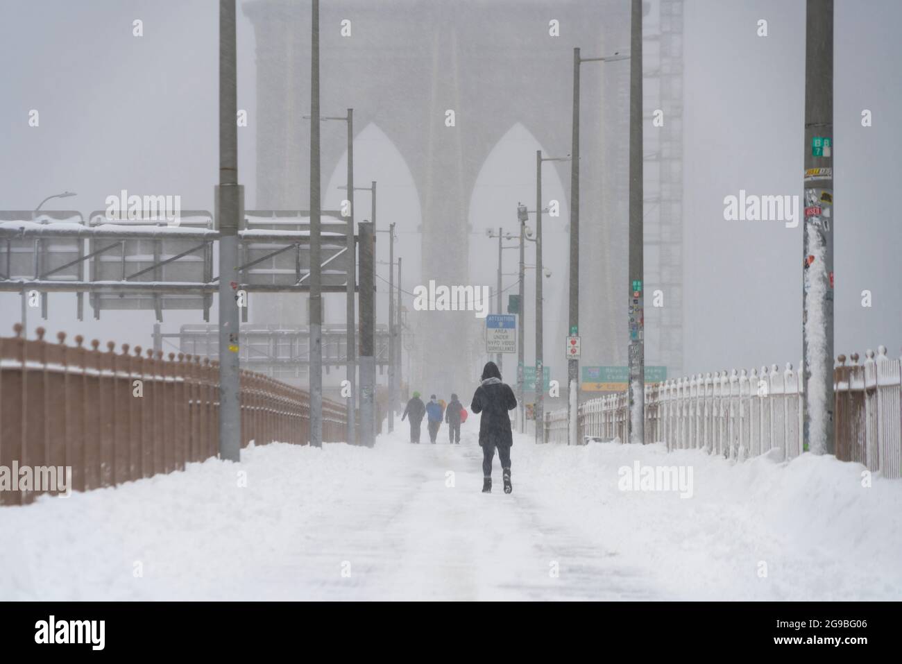 Major winter snowstorm hits New York City amidst the Pandemic 2021 ...