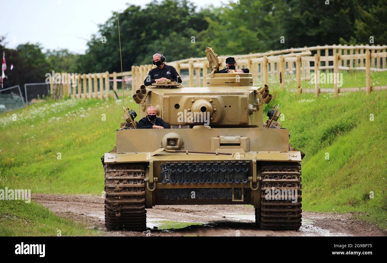 Mark vi tank hi-res stock photography and images - Alamy