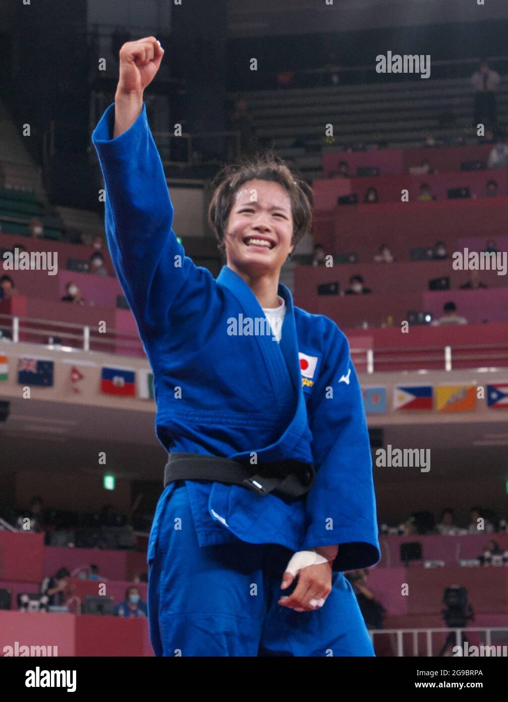 Tokyo, Japan. 25th July, 2021. Japan's Uta Abe celebrate after defeats ...