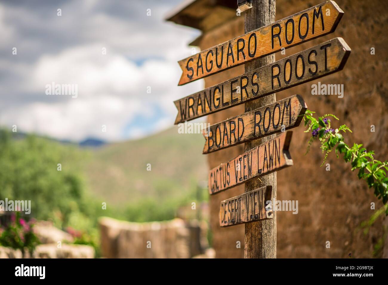 Wild west relics hi-res stock photography and images - Alamy