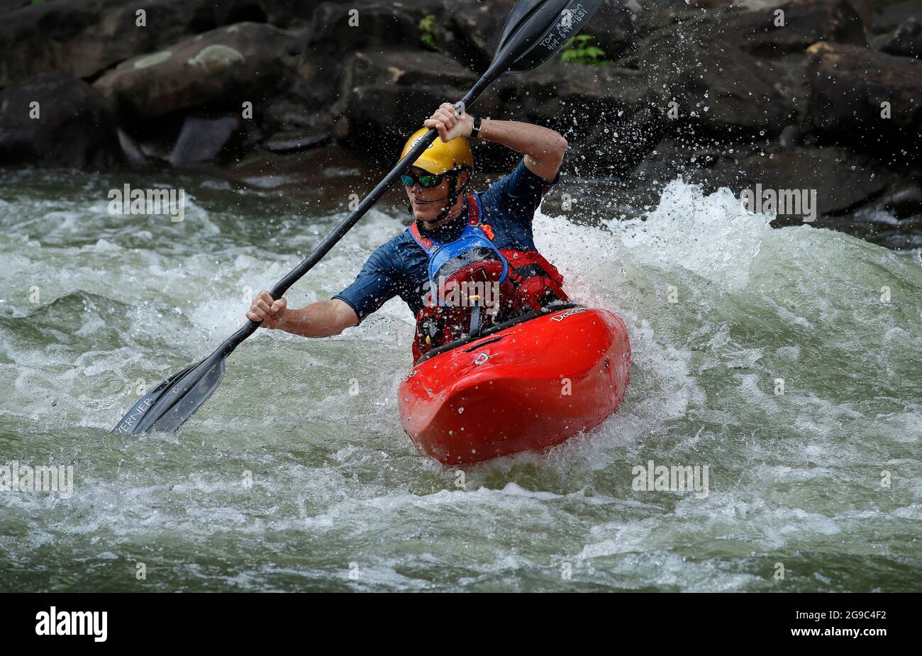Kayaking on the Ocoee River in the Cherokee National Forest Ducktown ...