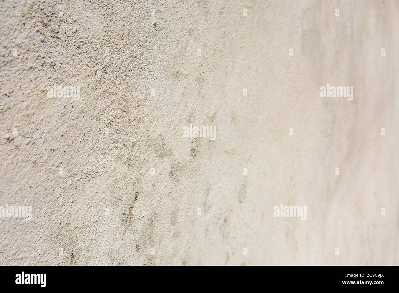 Old white wall background with weathered pattern Stock Photo - Alamy