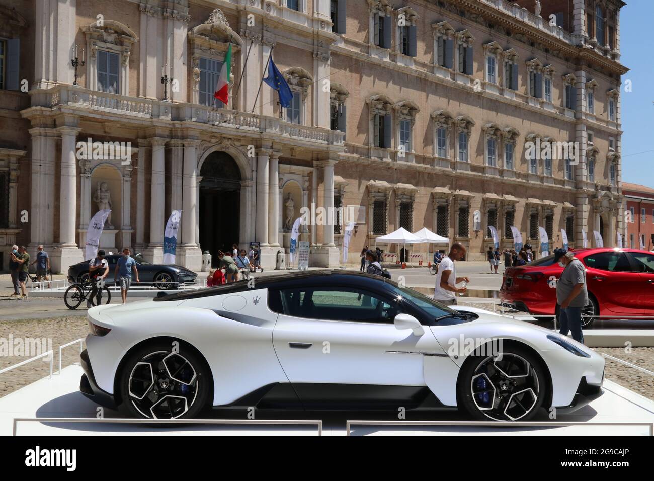 Classic car italy square hi-res stock photography and images - Alamy