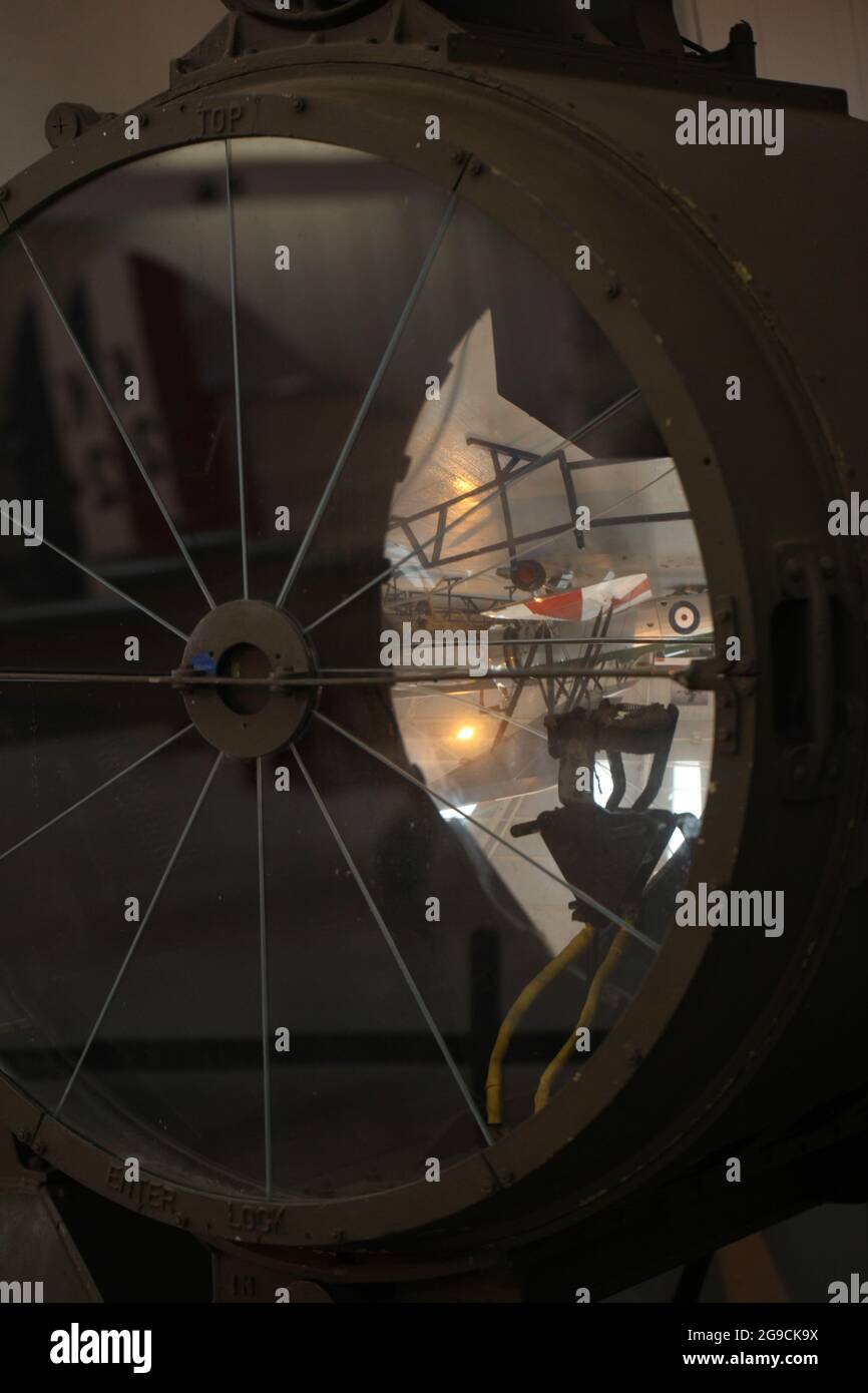 Archival & Historical - 1939 Anti-Aircraft Searchlight Stock Photo - Alamy