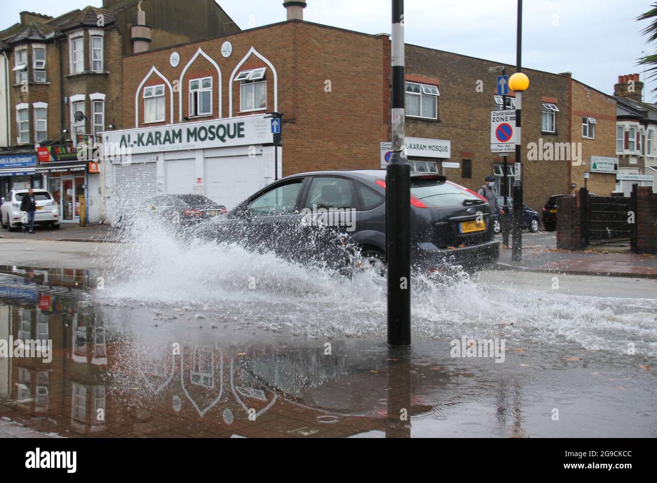 London flash floods 2021 hi-res stock photography and images - Alamy