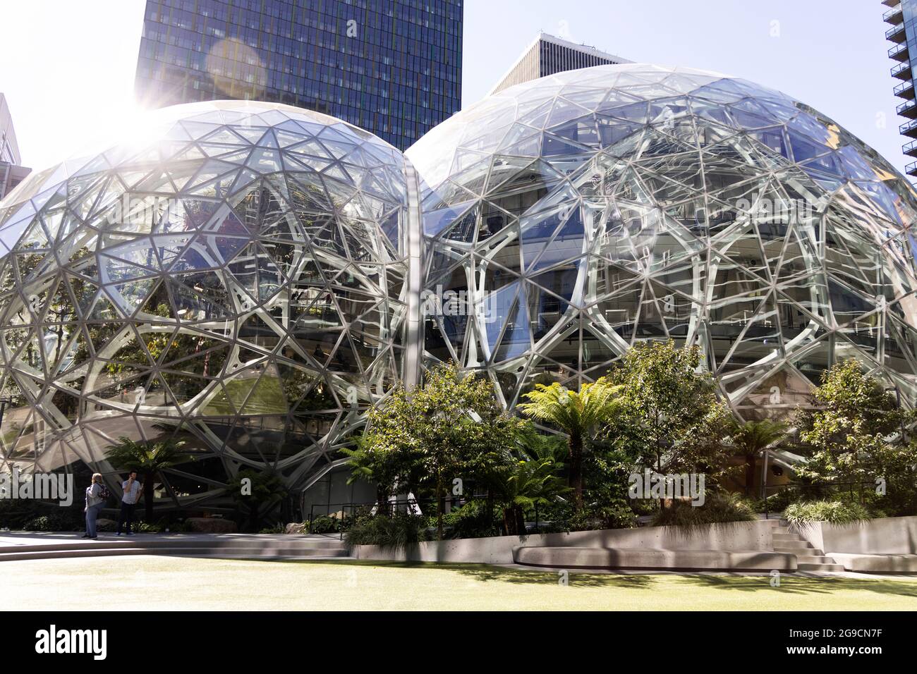 Amazon spheres hi-res stock photography and images - Alamy