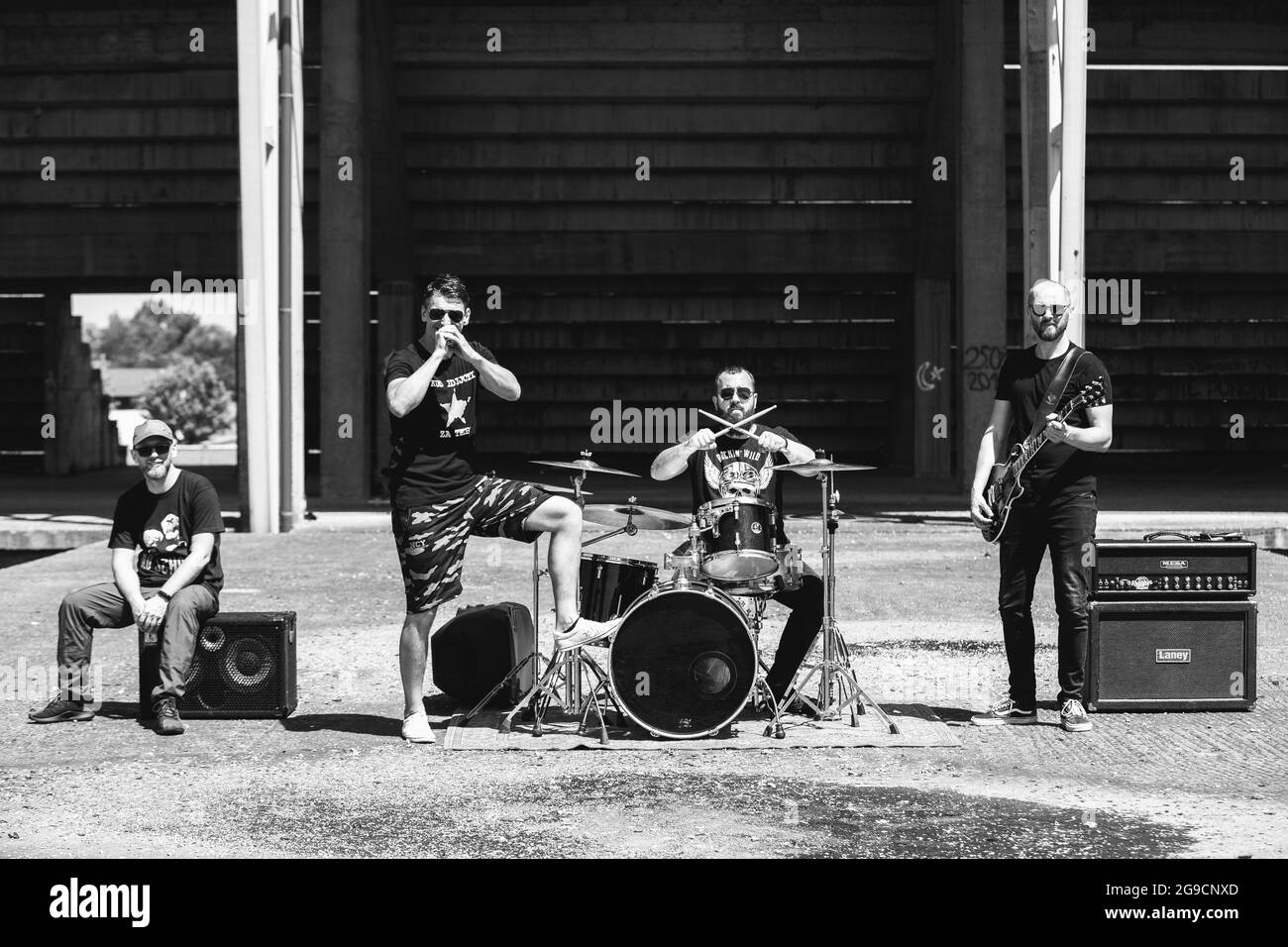 Tool Band Performing High Resolution Stock Photography and Images - Alamy