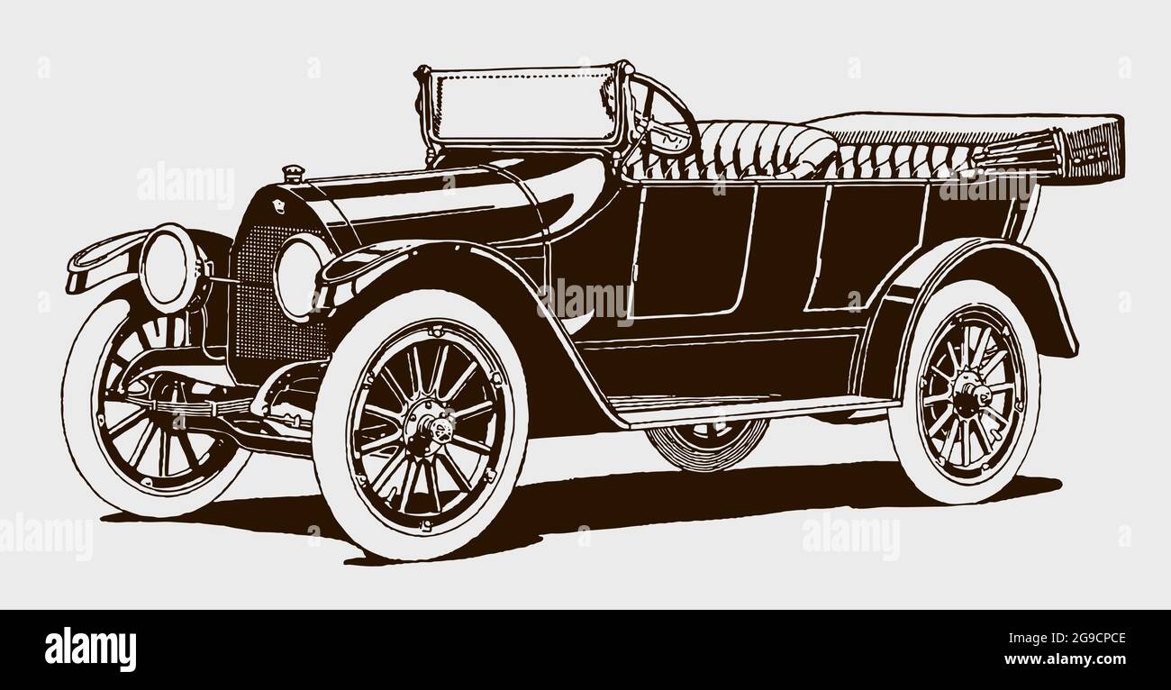 Antique touring car in three-quarter view Stock Vector Image & Art - Alamy