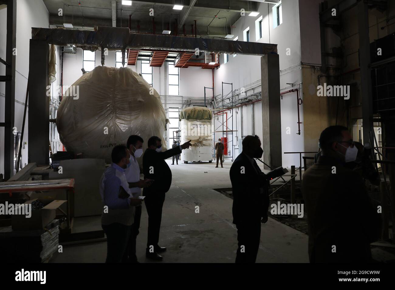 Visit engineers hi-res stock photography and images - Alamy