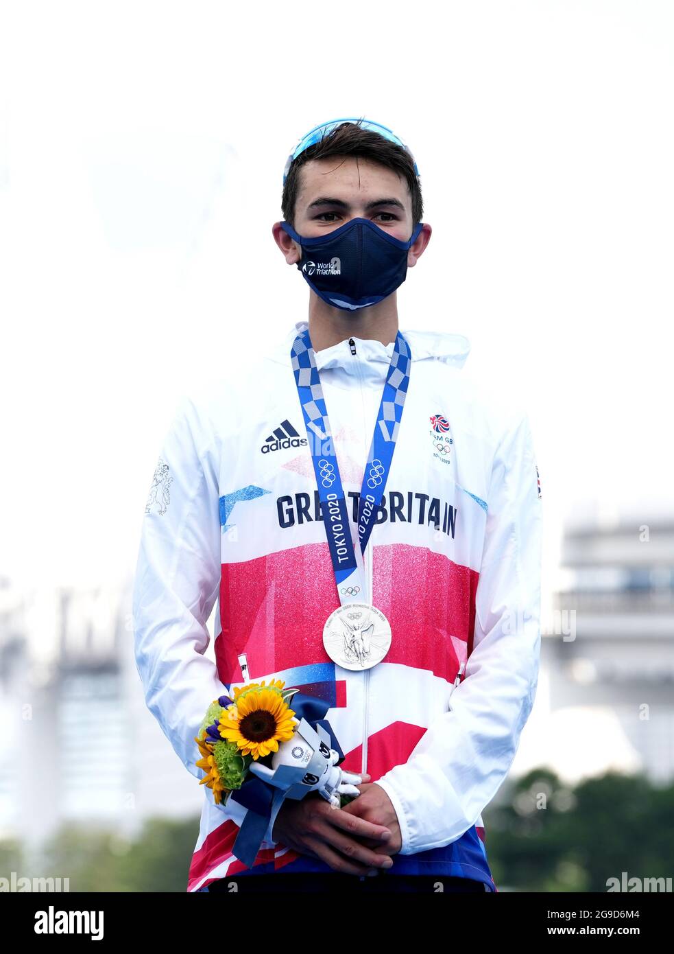 Great Britain's Alex Yee with his silver medal after the Men's ...