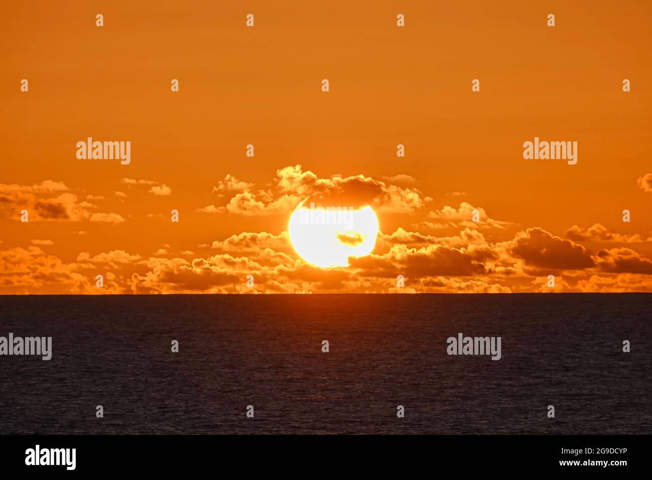 The sunlight appeared and disappeared from time to time between the ...