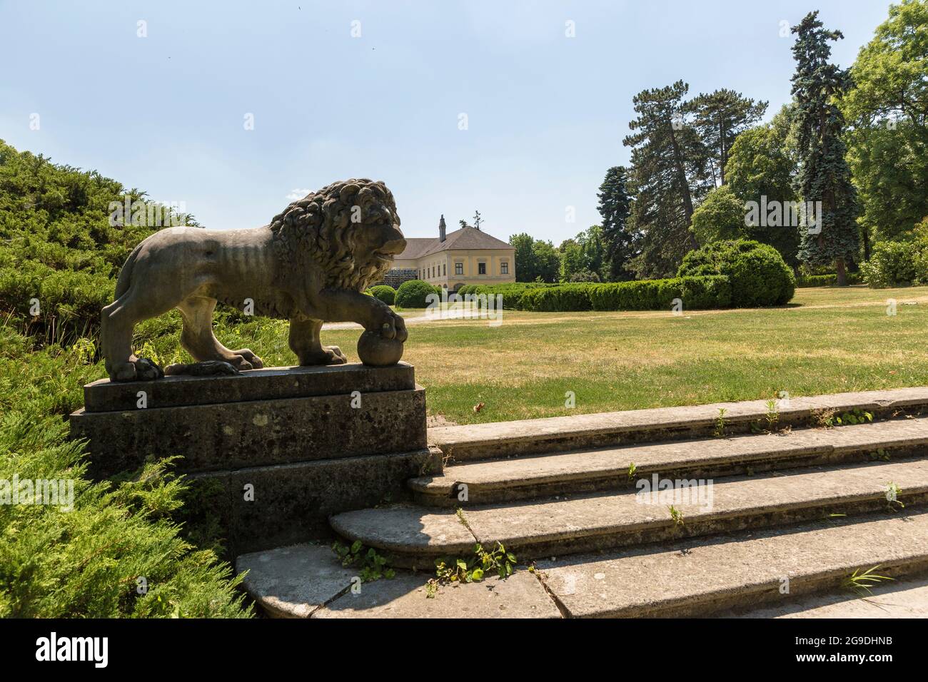 Schloss Batthyany, Kittsee, Österreich Stock Photo - Alamy