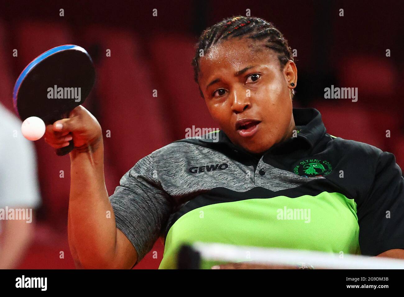 Lily zhang hi-res stock photography and images - Alamy