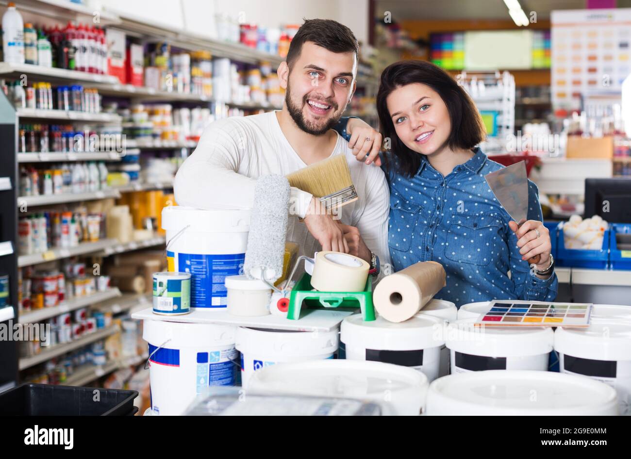 Buying tools hi-res stock photography and images - Alamy