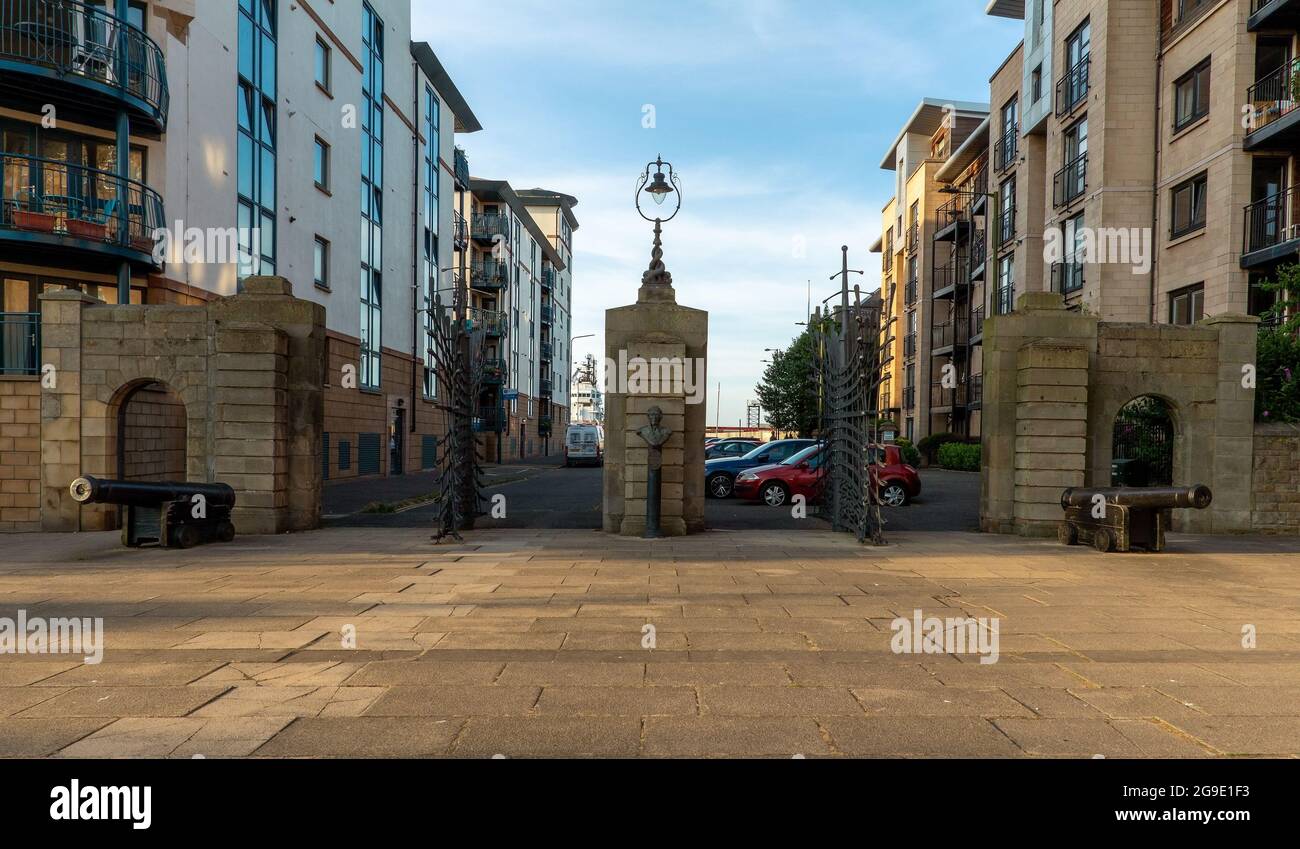 Leith is a small port town which is now a suburb of Edinburgh with new ...