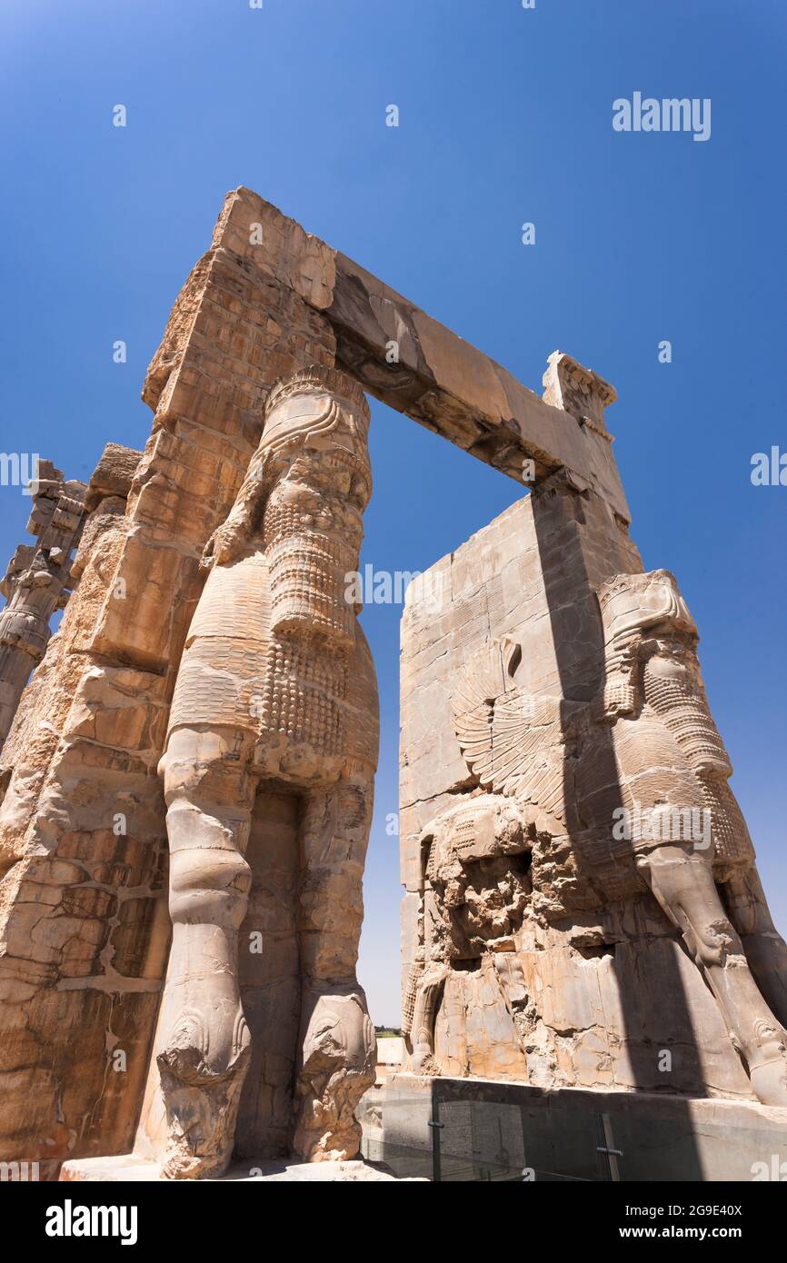 Persepolis,lamassu statue, gate of all nations, gate of Xerxes, capital ...