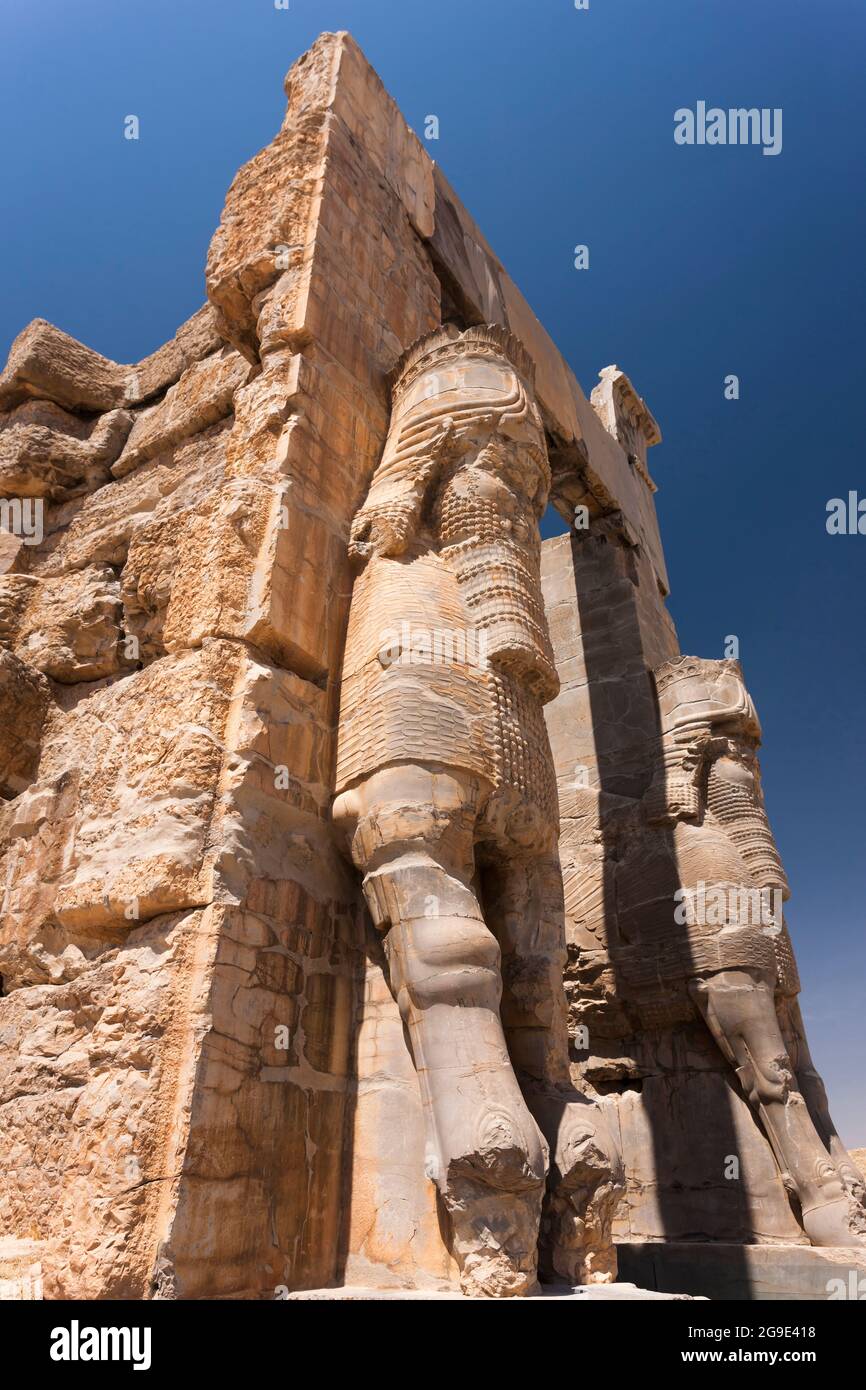 Persepolis,lamassu statue, gate of all nations, gate of Xerxes, capital ...