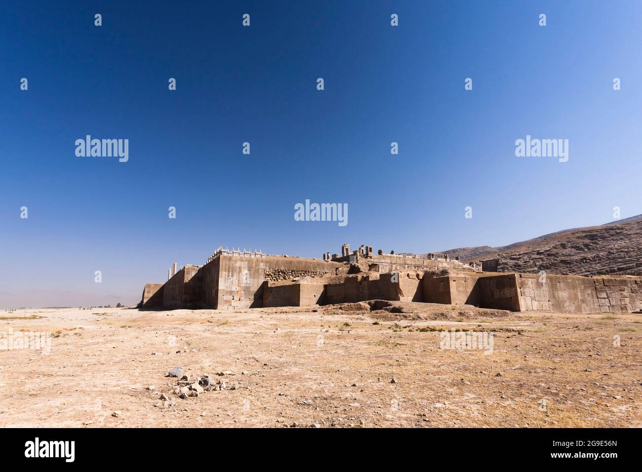 Palace architecture platform hi-res stock photography and images - Alamy