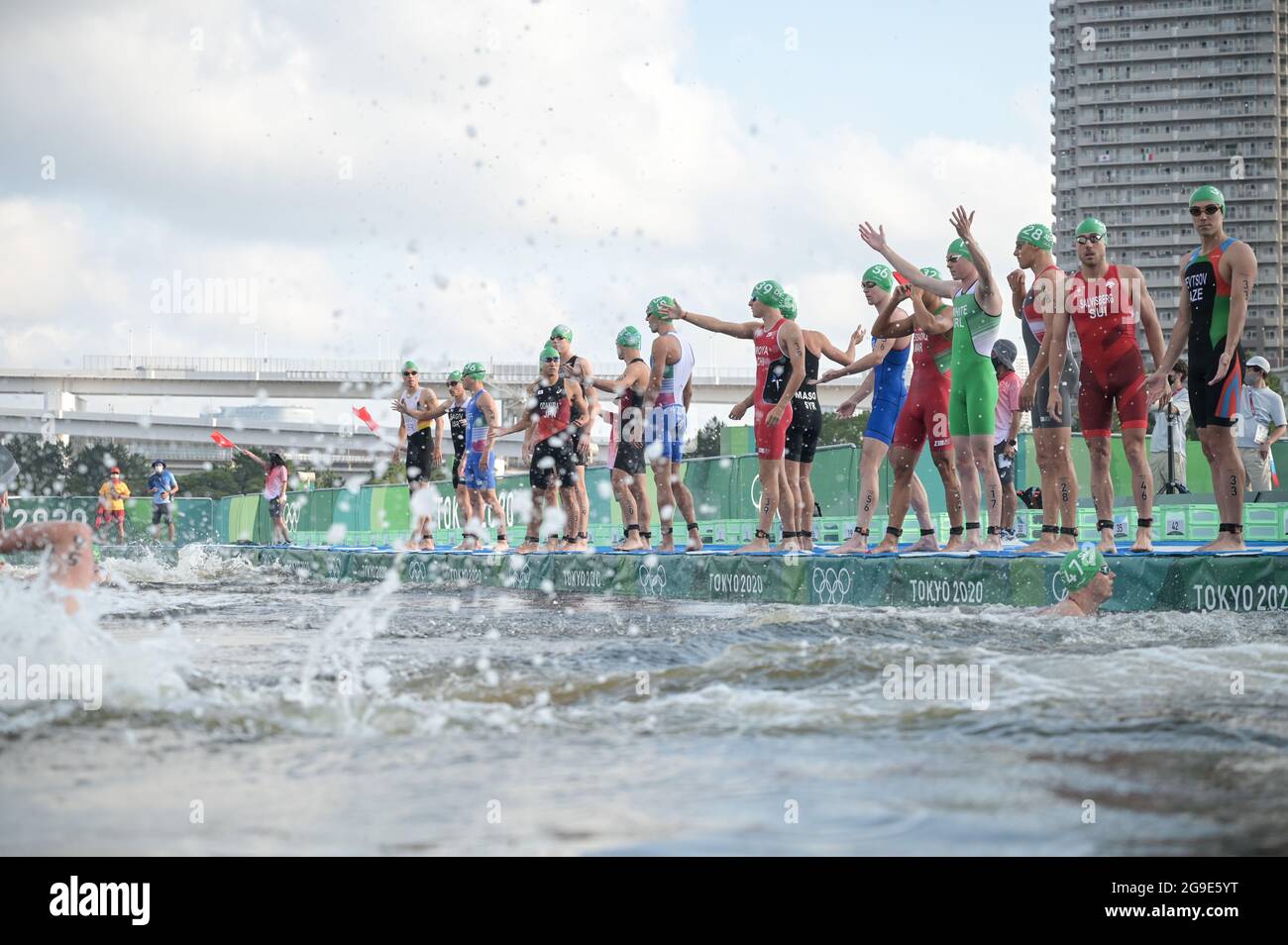 Tokio, Japan. 26th July, 2021. Triathlon: Olympics, Olympic distance (1 ...