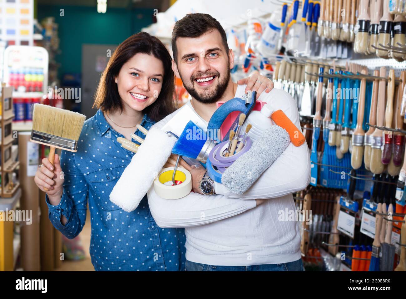 Purchasing supplies hi-res stock photography and images - Alamy