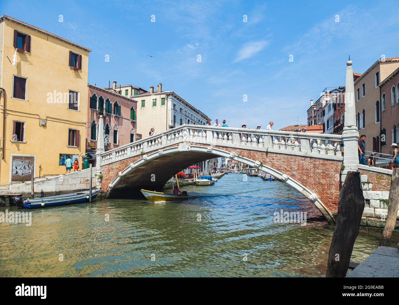 15 arch bridge hi-res stock photography and images - Alamy