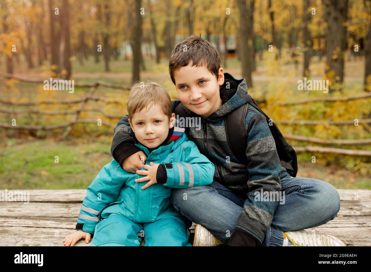Brothers forever hi-res stock photography and images - Alamy