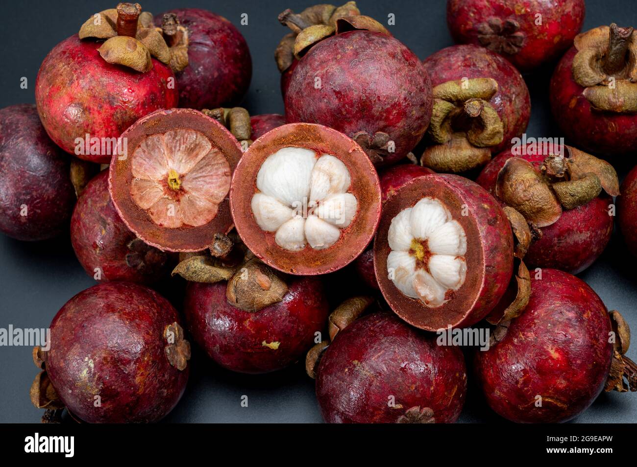 Mangosteen fresh tropical fruit hi-res stock photography and images - Alamy