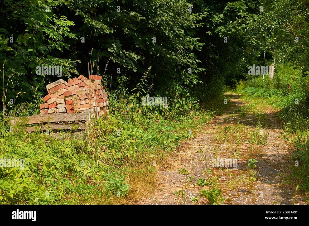 Construction material warehouse stack bricks hi-res stock photography ...