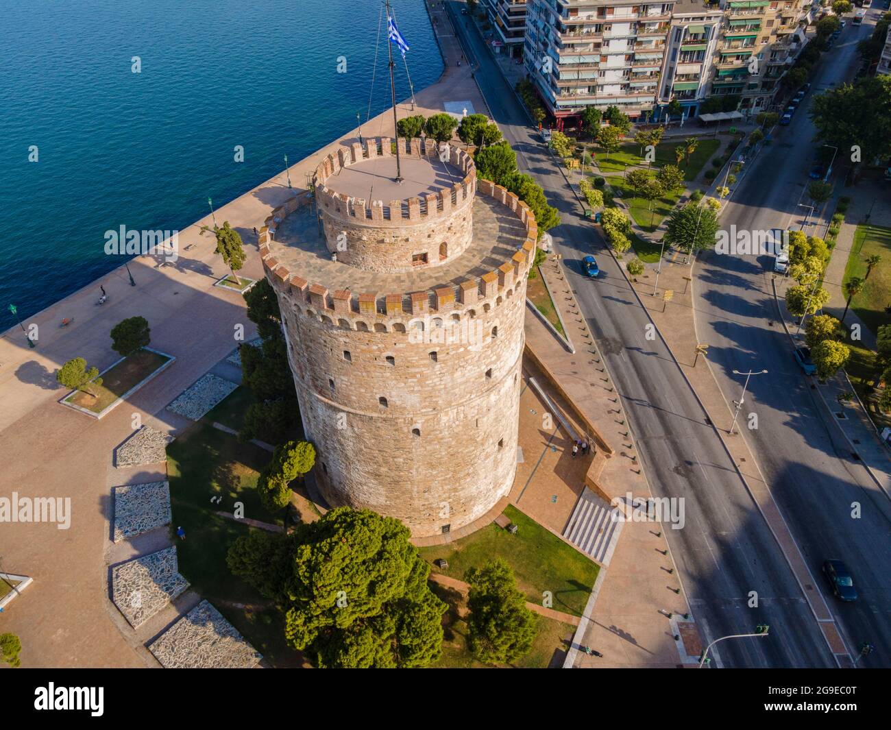 White Tower ,old Τurkish prison in Thessaloniki, Greece Stock Photo - Alamy